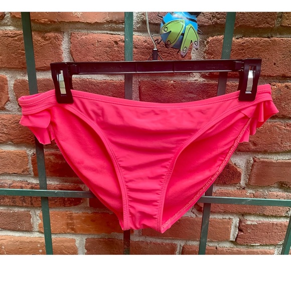 OP | Swim | Ruffle Bikini Bottoms | Poshmark